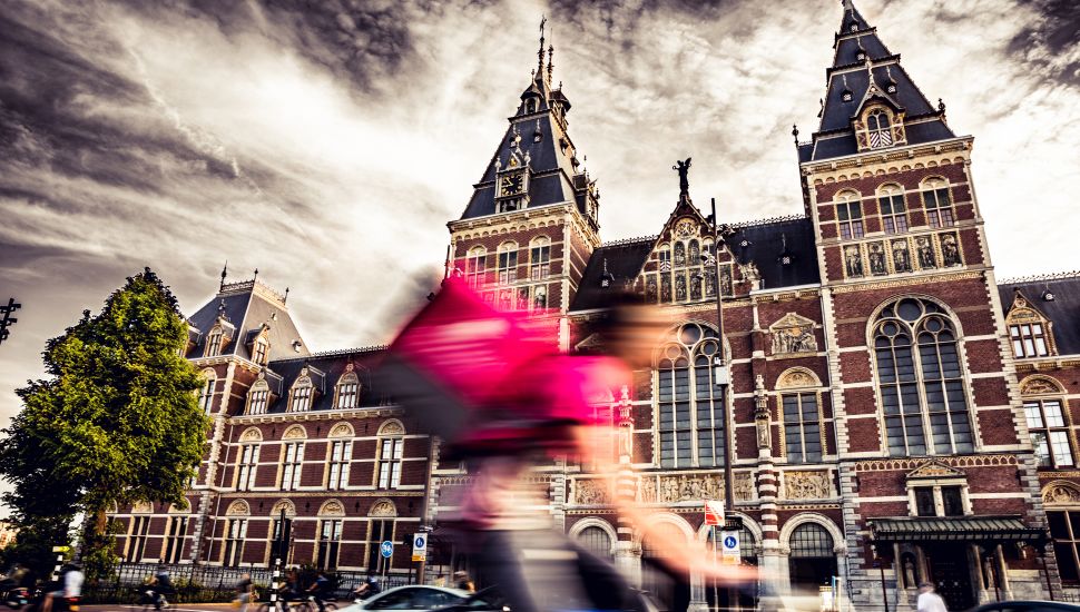 Discovering Amsterdam’s Finest Fast Food Joints - Start Travel